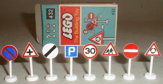 Road Signs #432 LEGO Set Prices | New, Boxed, Loose Values