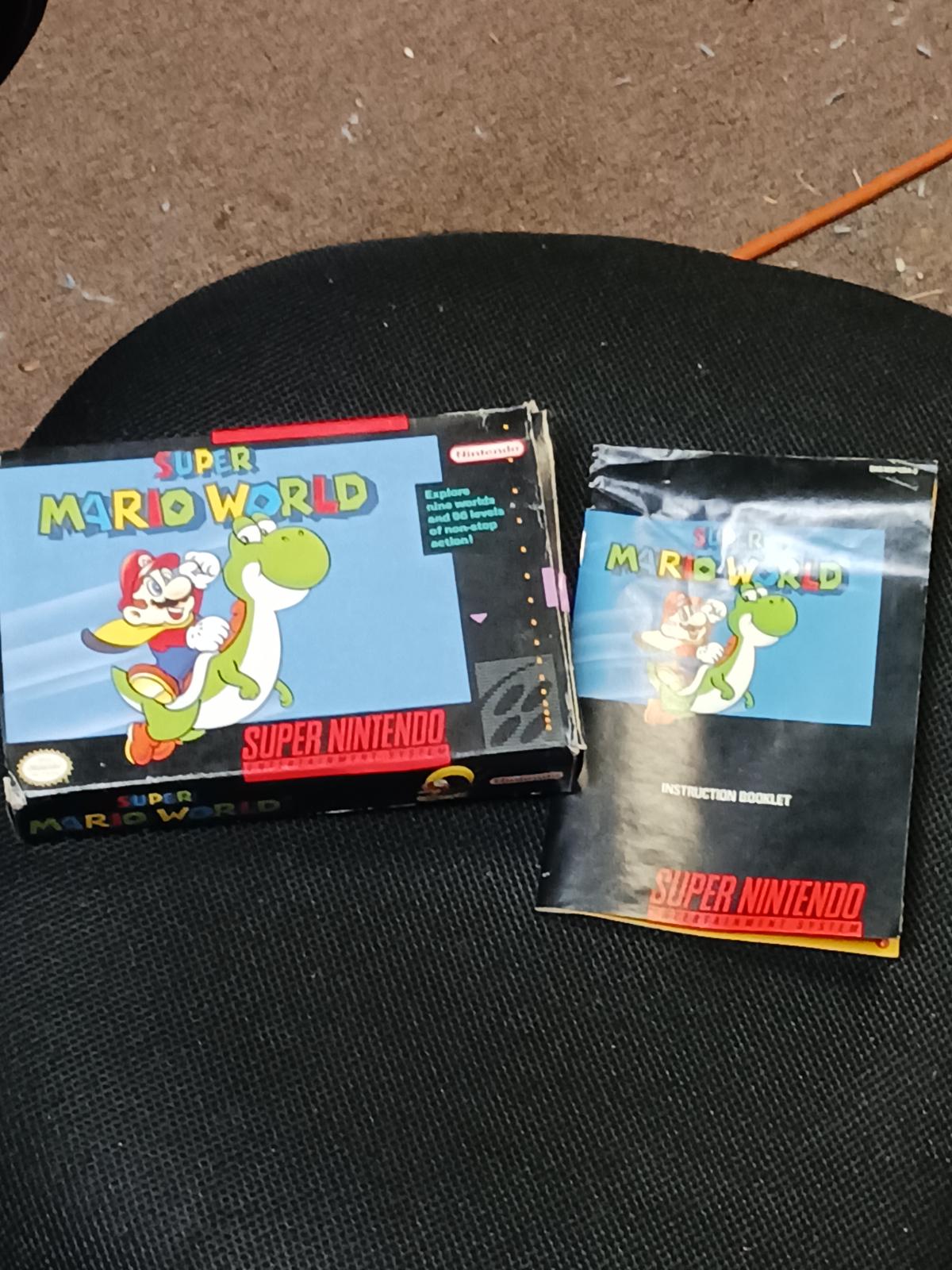 Super Mario World | Item, Box, and Manual | Super Nintendo