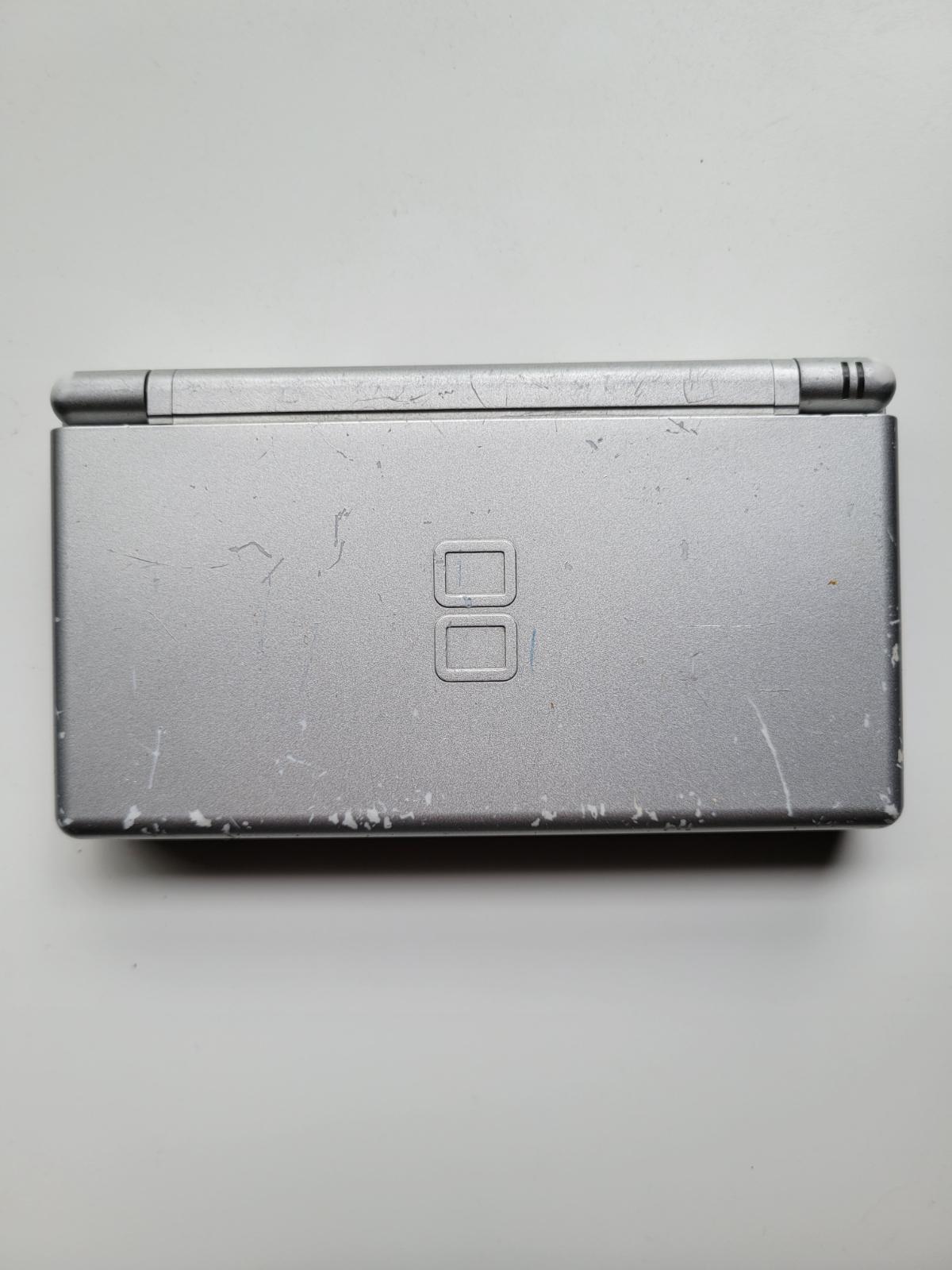 Metallic Silver Nintendo DS Lite | Item only | Nintendo DS