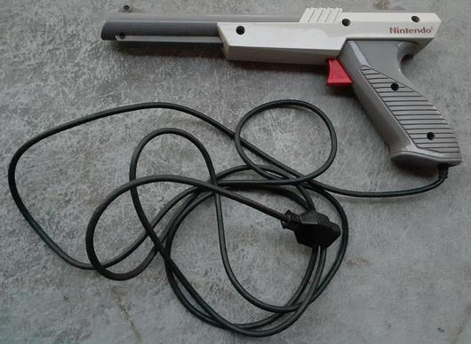 Zapper Light Gun [Gray] | Item only | NES