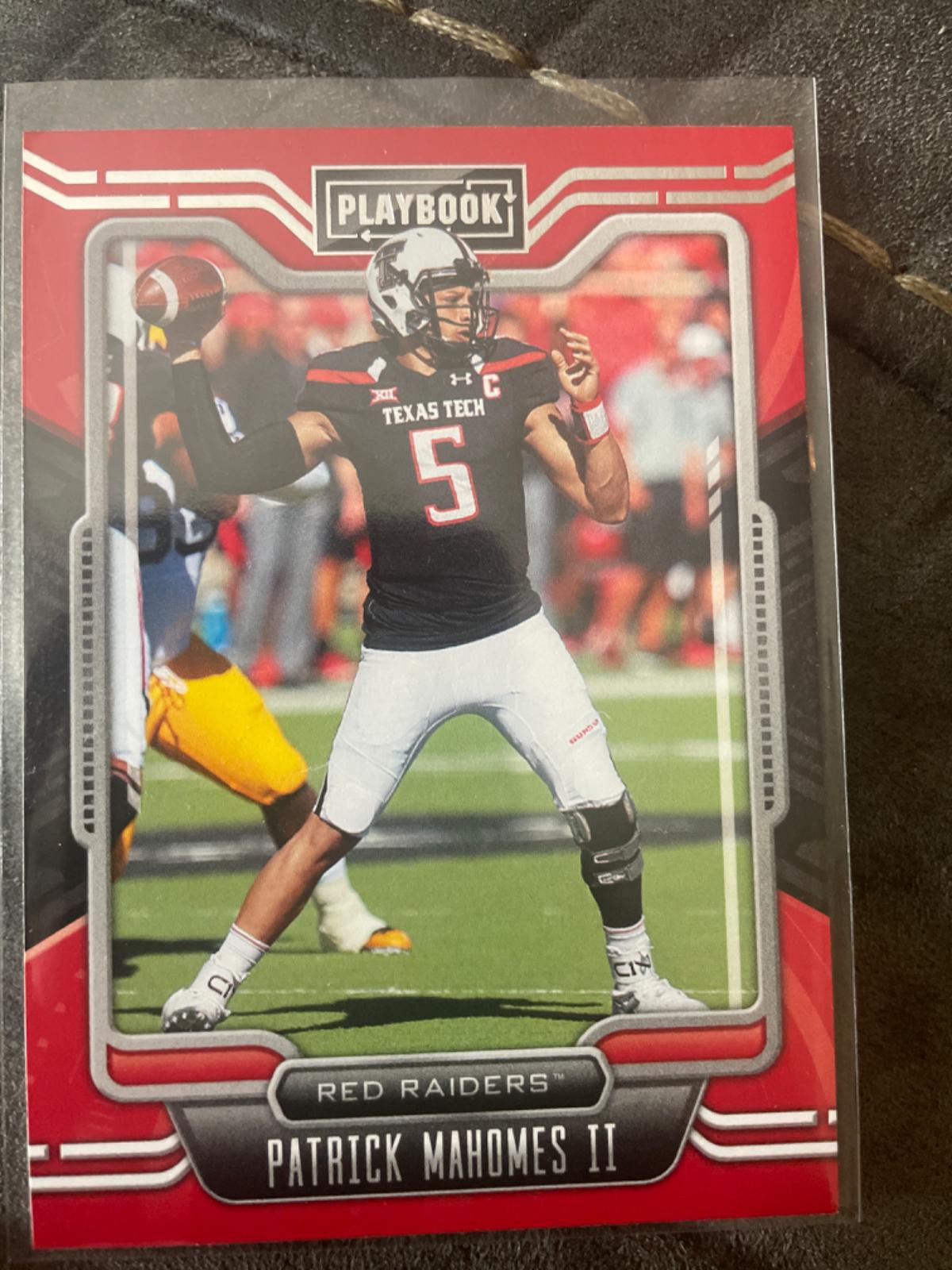 Patrick Mahomes II [Red] | Ungraded | 2022 Panini Chronicles Draft ...