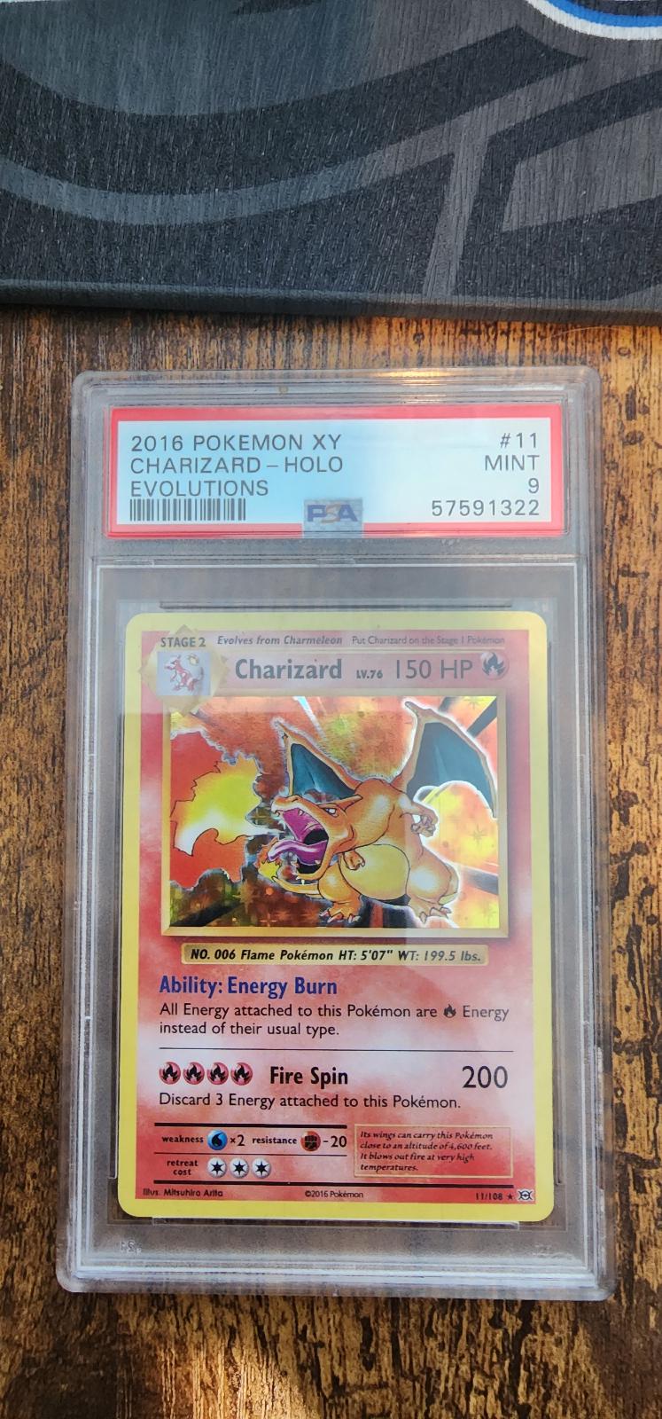 Charizard | Graded 9 | Pokemon Evolutions
