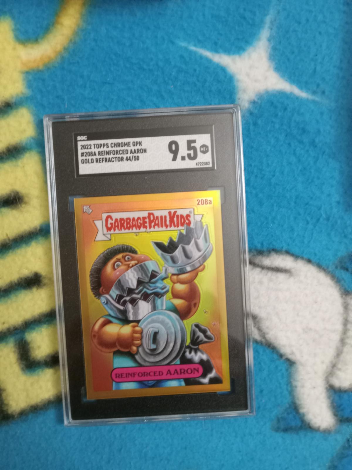 Reinforced AARON [Gold Refractor] #208a Prices | 2022 Garbage Pail Kids ...