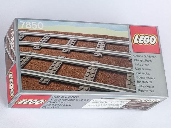8 Straight Rails Gray 4.5v #7850 LEGO Set Prices | New, Boxed, Loose Values