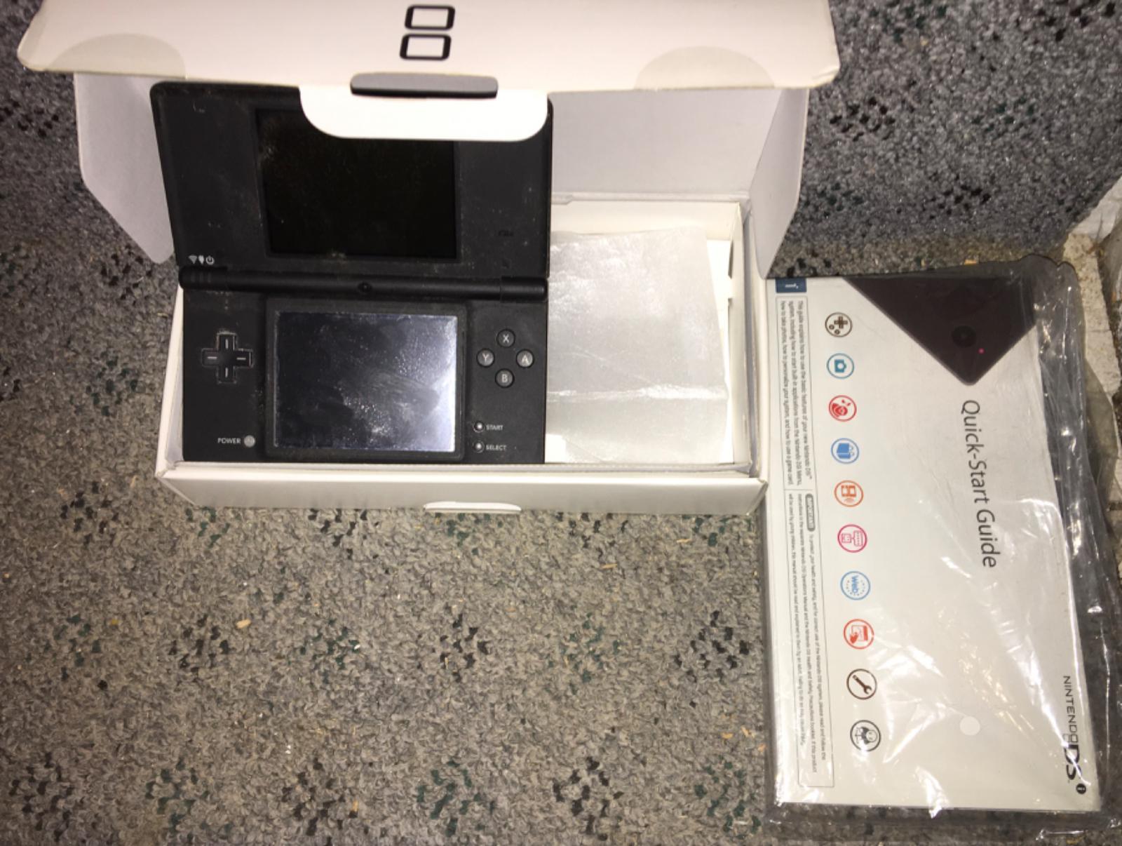 Black Nintendo DSi System | Item, Box, and Manual | Nintendo DS