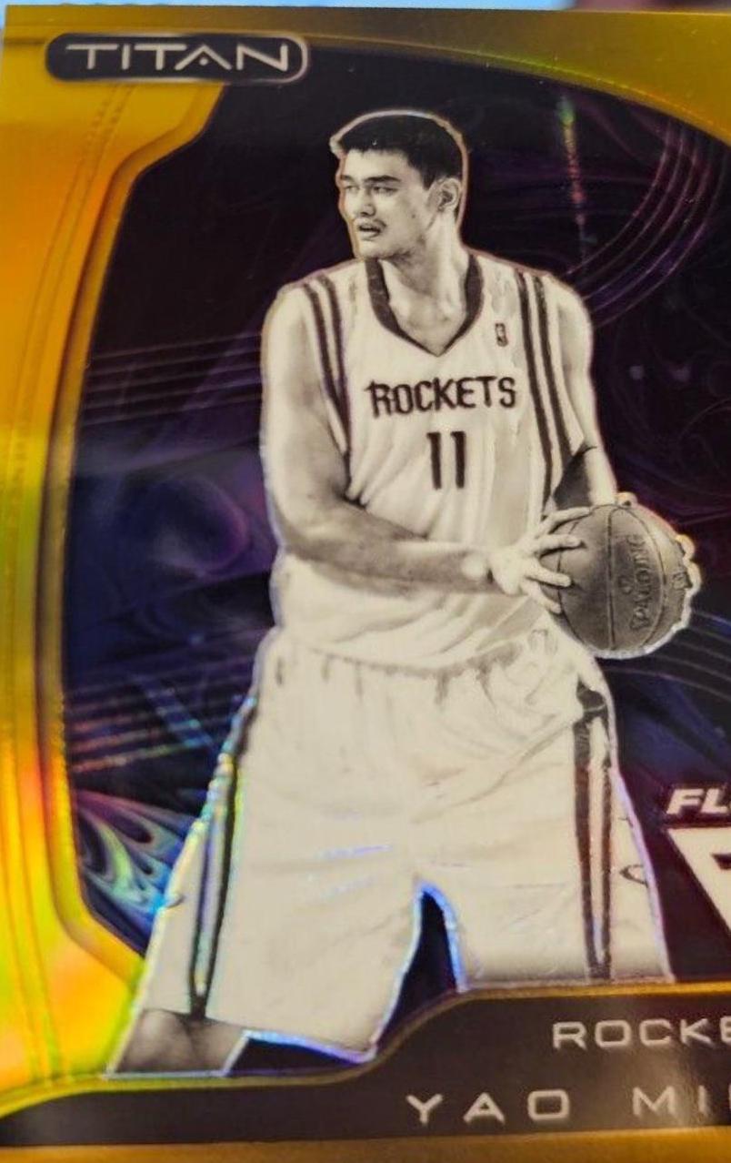 Yao Ming [Gold] #25 Prices | 2022 Panini Flux Titan | Basketball Cards
