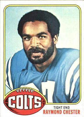Raymond Chester #32 Prices | 1976 Topps | Football Cards