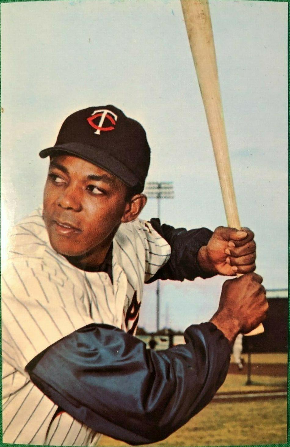 Tony Oliva Prices | 1968 Dexter Press Postcards | Baseball Cards