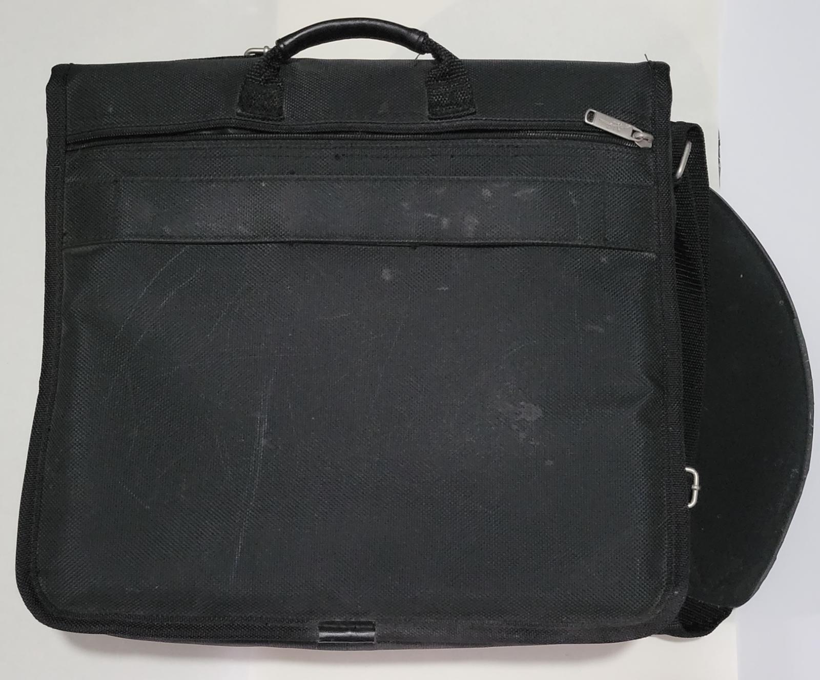 Xbox Carrying Case Prices Xbox | Compare Loose, CIB & New Prices