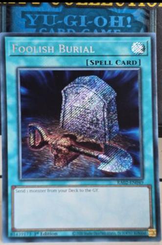 Foolish Burial [Secret Rare] RA02-EN049 Precios | YuGiOh 25th ...