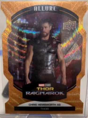 Chris Hemsworth as Thor [Orange Die Cut] #62 Prices | Marvel 2022 ...