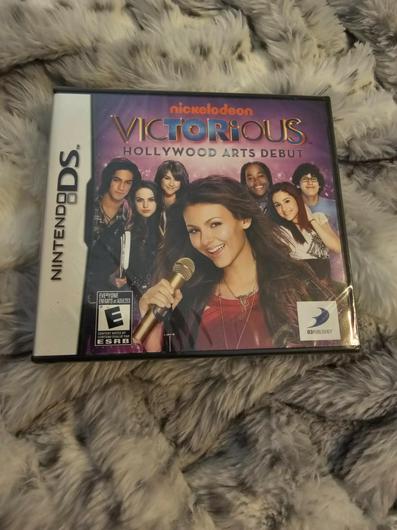 Victorious: Hollywood Arts Debut | New Item, Box, and Manual | Nintendo DS